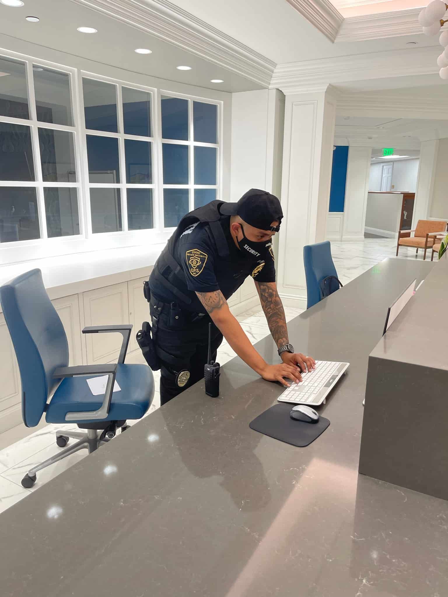 Hire Off-Duty Police Officers | LAPD Experience | Vetted & Tested